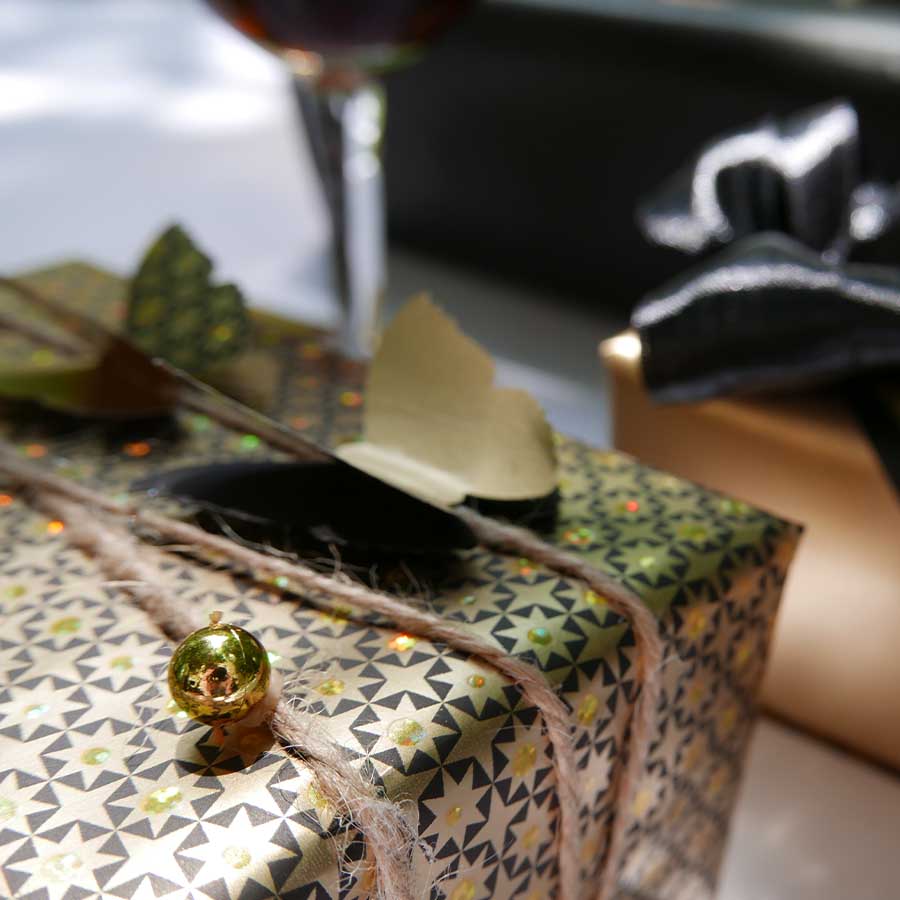 Elegantno pakovanje - Ko to tamo pakuje?